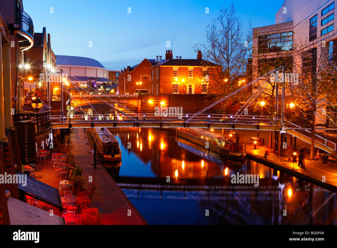 Brindleyplace, Birmingham showing the canal Stock Photo - Alamy
