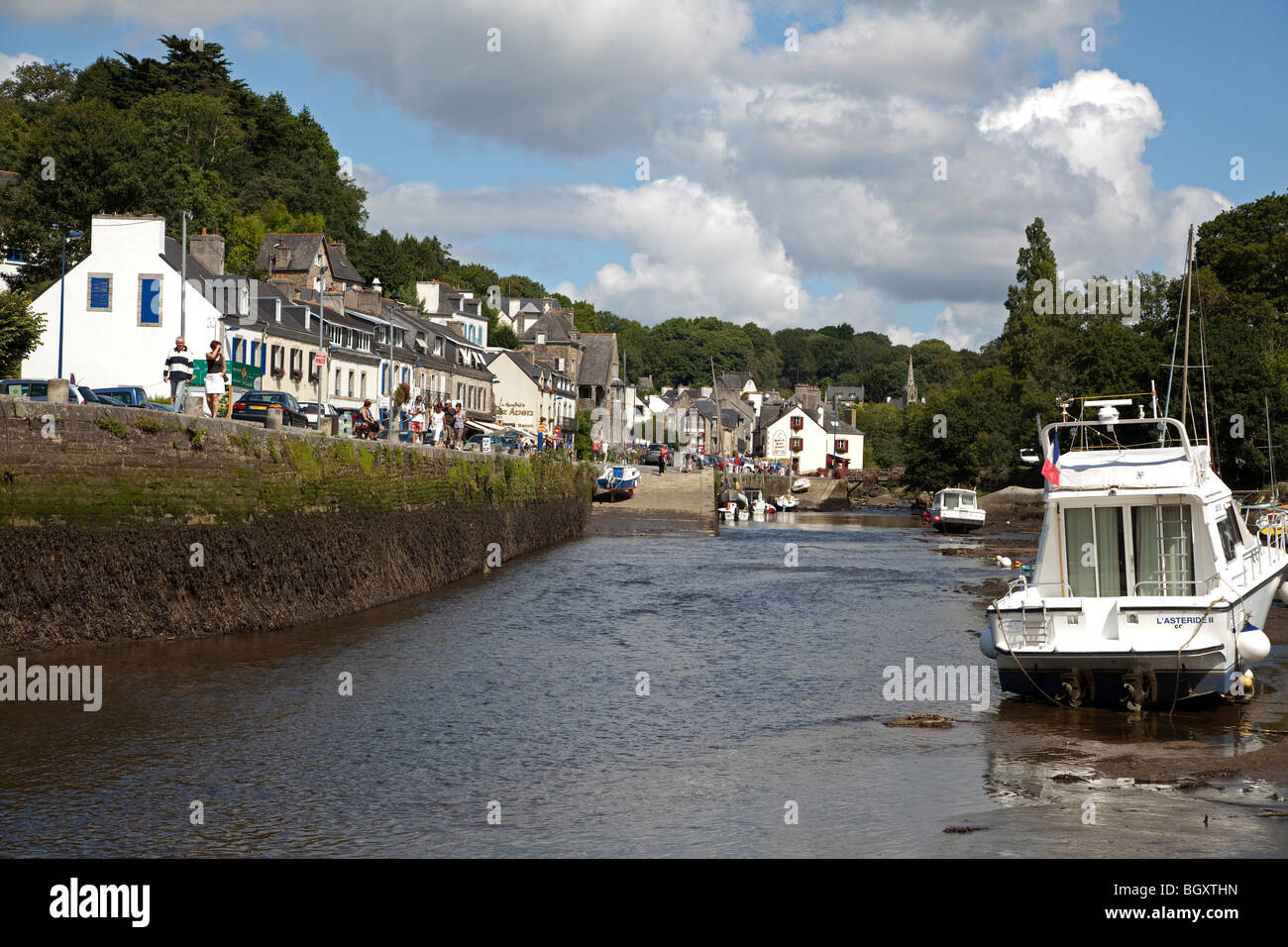 View along the River Aven at Pont-Aven Stock Photo - Alamy