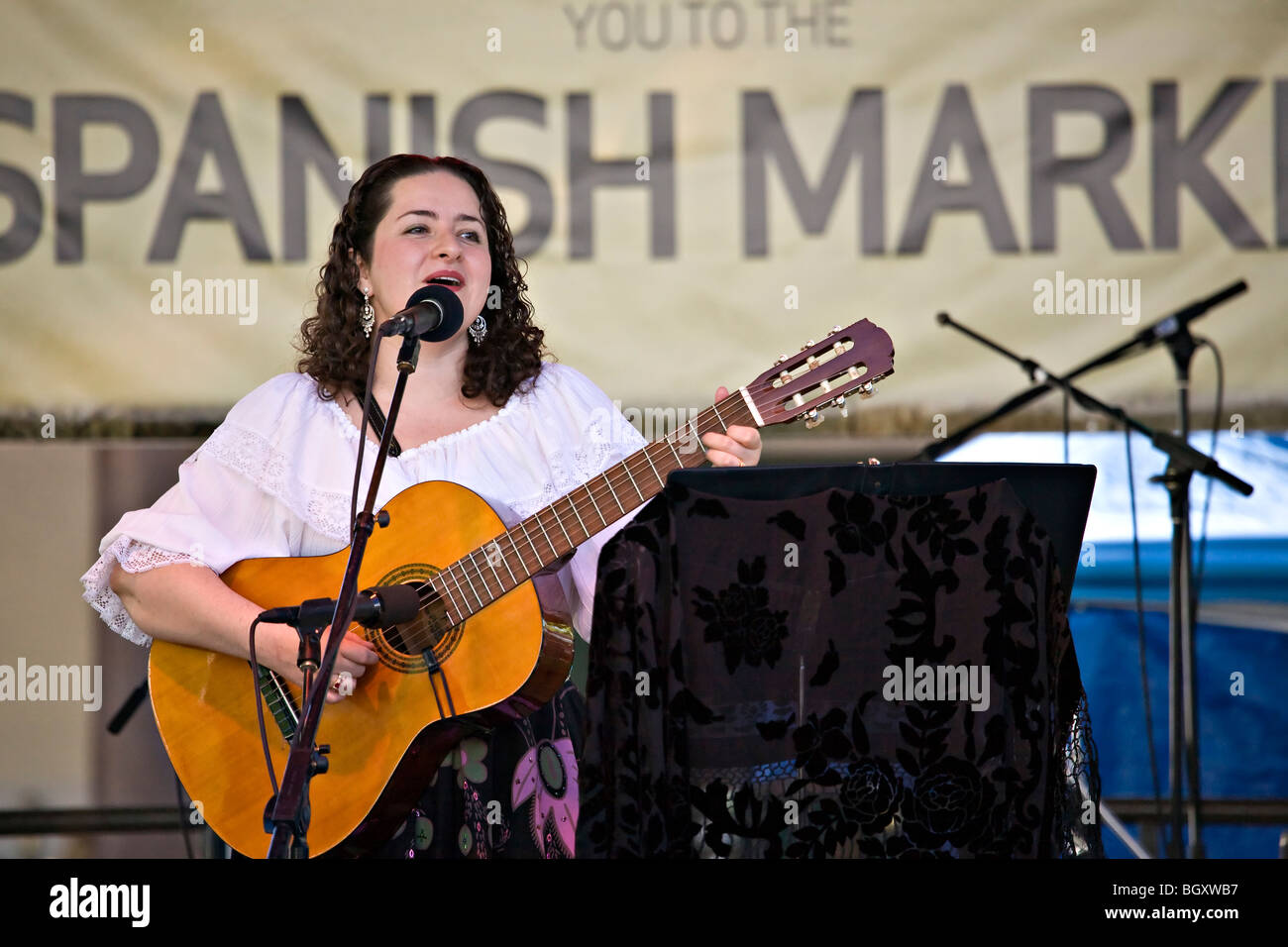 Singer Amanda Quintana performs on the Plaza Stage during Spanish ...