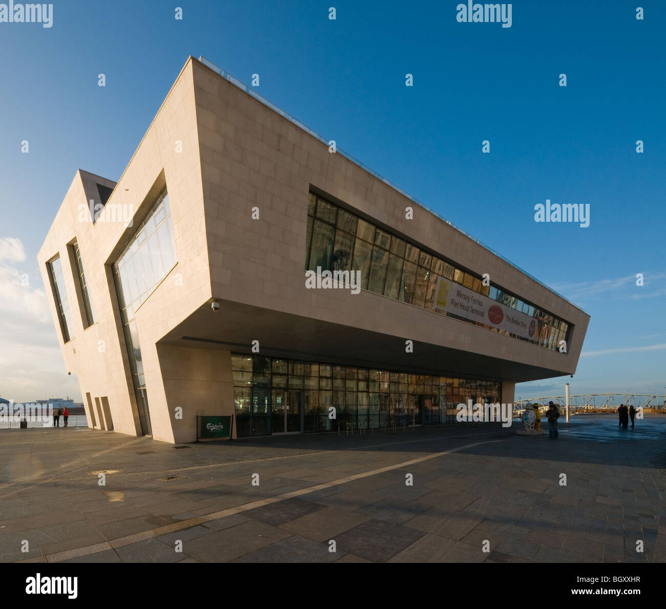 Liverpools Cunard Building High Resolution Stock Photography and Images ...