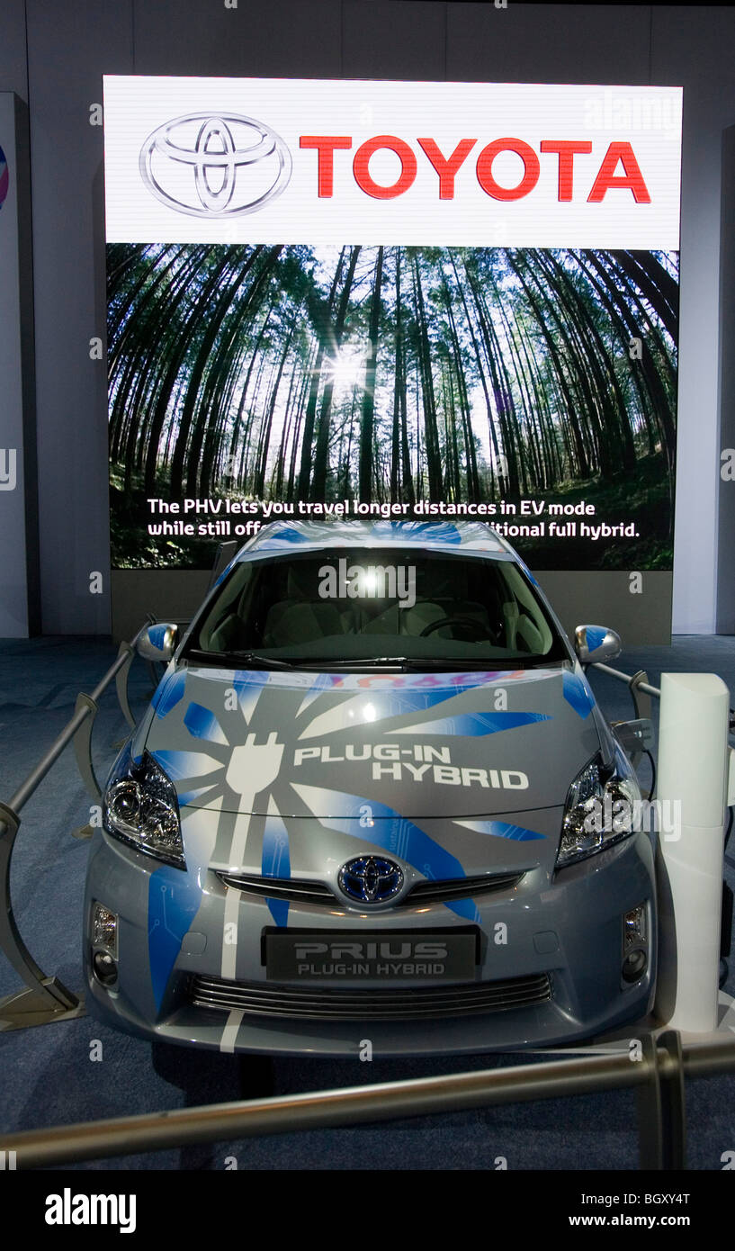 Toyota prius hi-res stock photography and images - Alamy