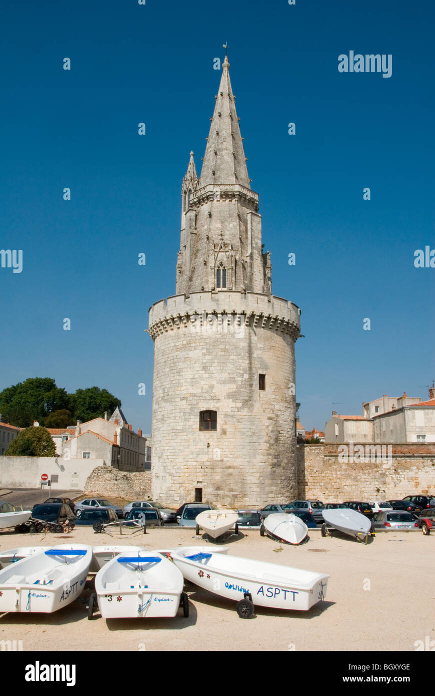 Tower of the count hi-res stock photography and images - Alamy