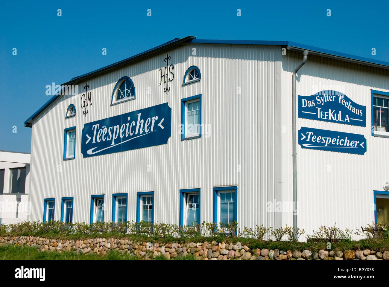 Tea warehouse hi-res stock photography and images - Alamy