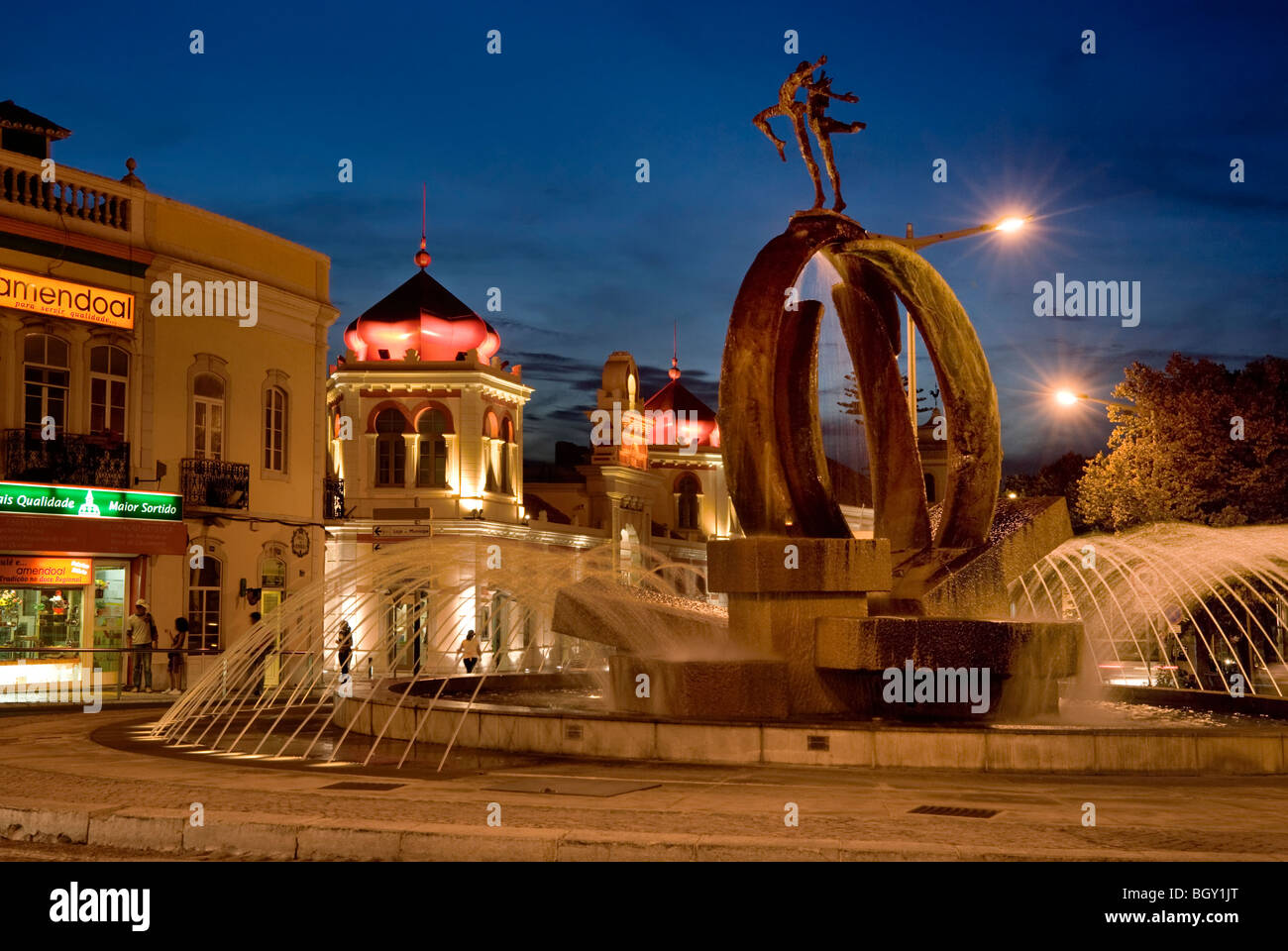 Portugal, the Algarve, fountain roundabout in the centre of Loulé in ...