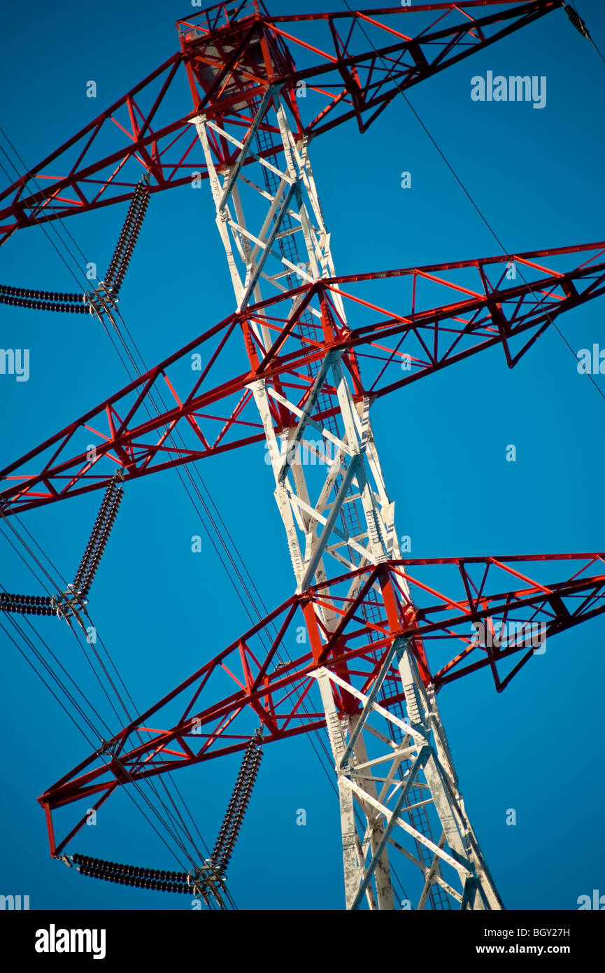 Electrical transmission tower hi-res stock photography and images - Alamy