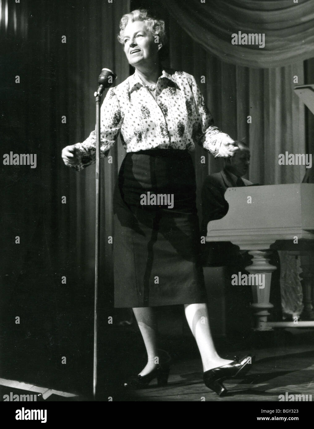 GRACIE FIELDS (1898-1979) English variety artist and singer ...