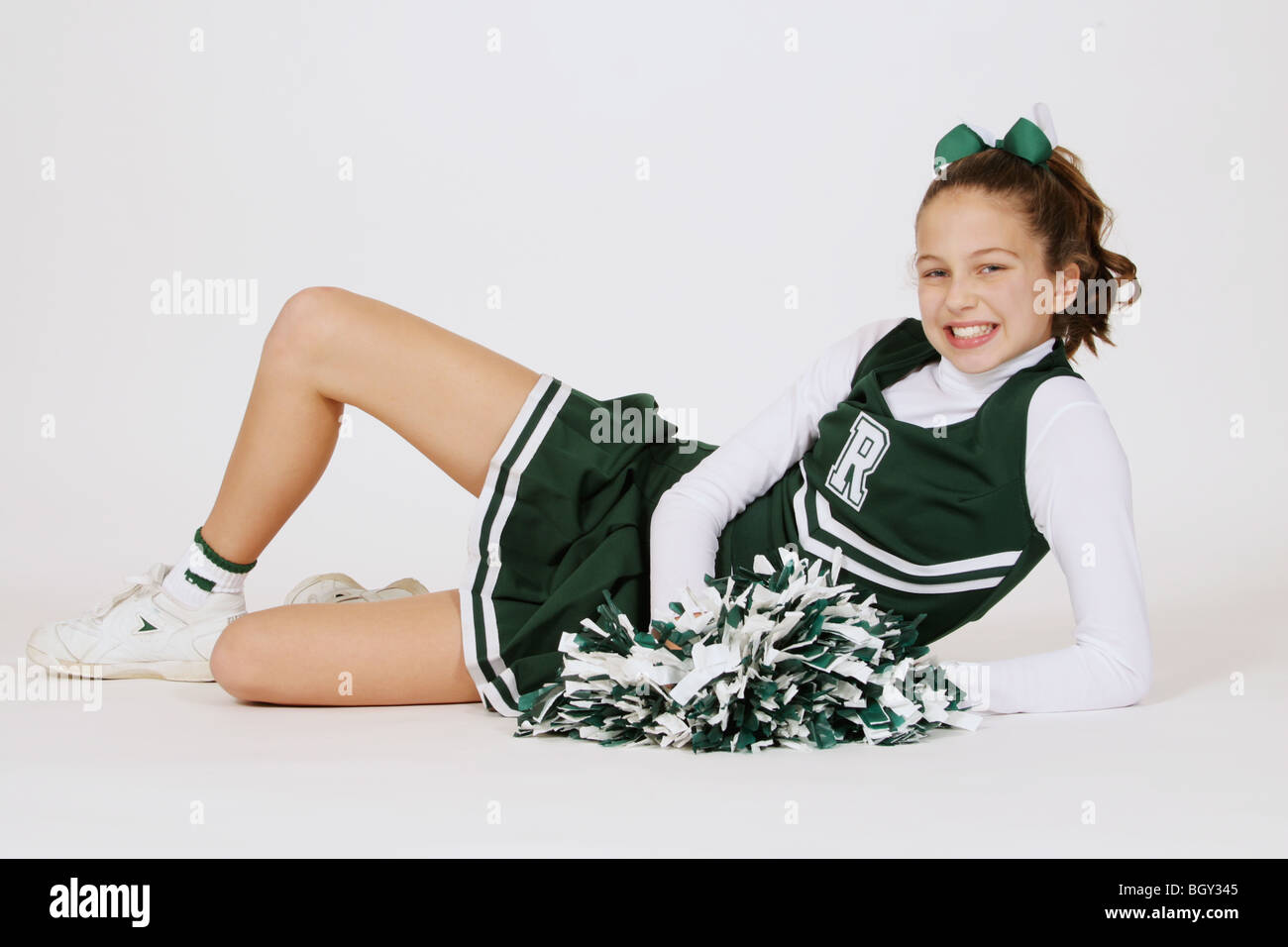 Teen cheerleading competition hi-res stock photography and images - Alamy