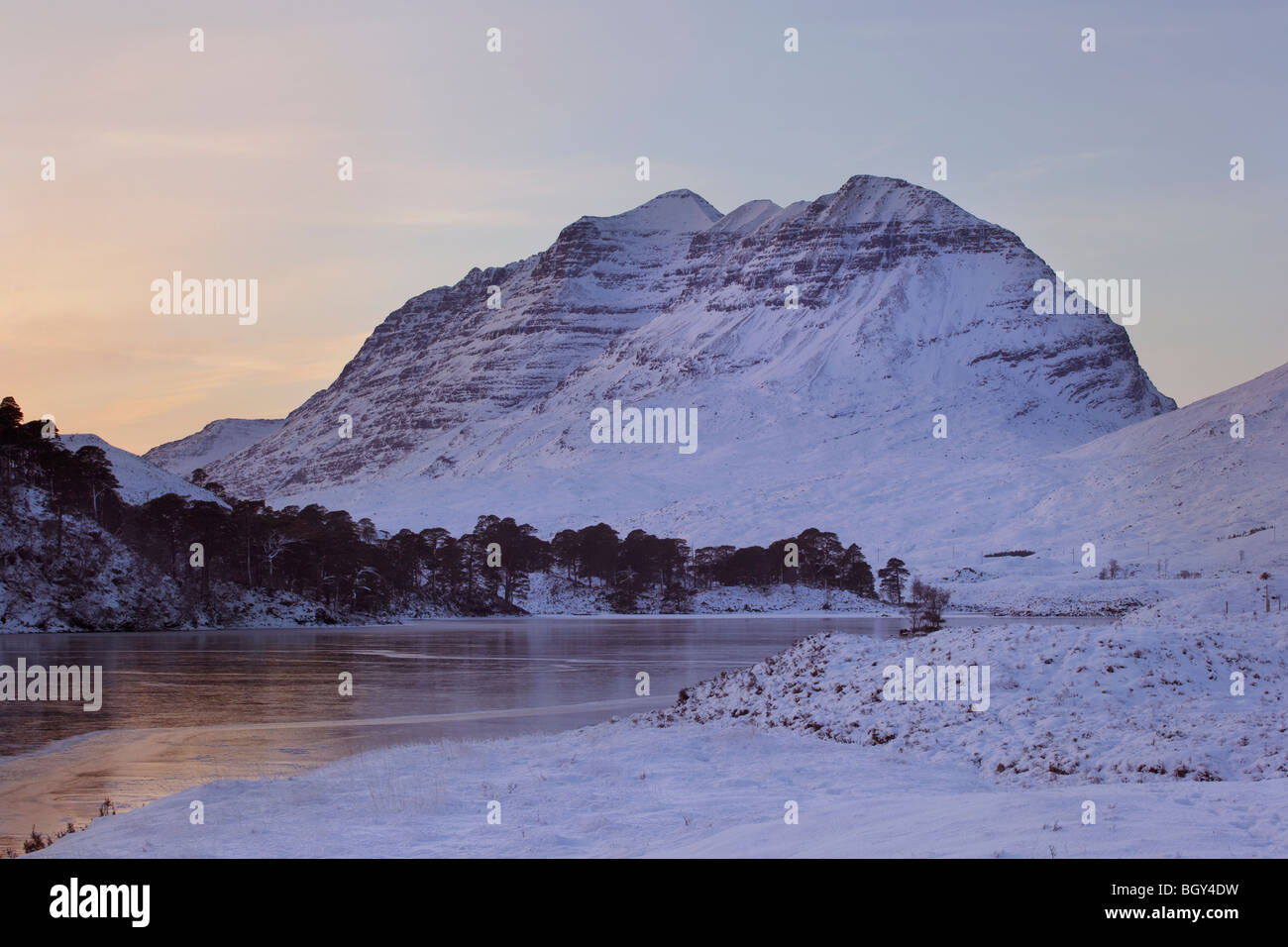 Liathach torridon hi-res stock photography and images - Alamy