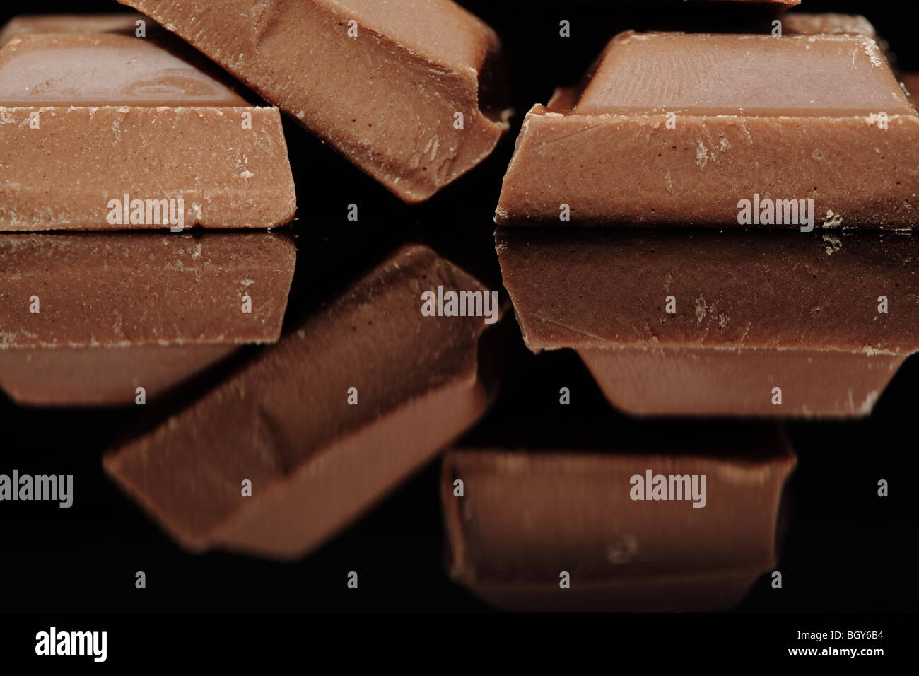 Squares of chocolate hi-res stock photography and images - Alamy