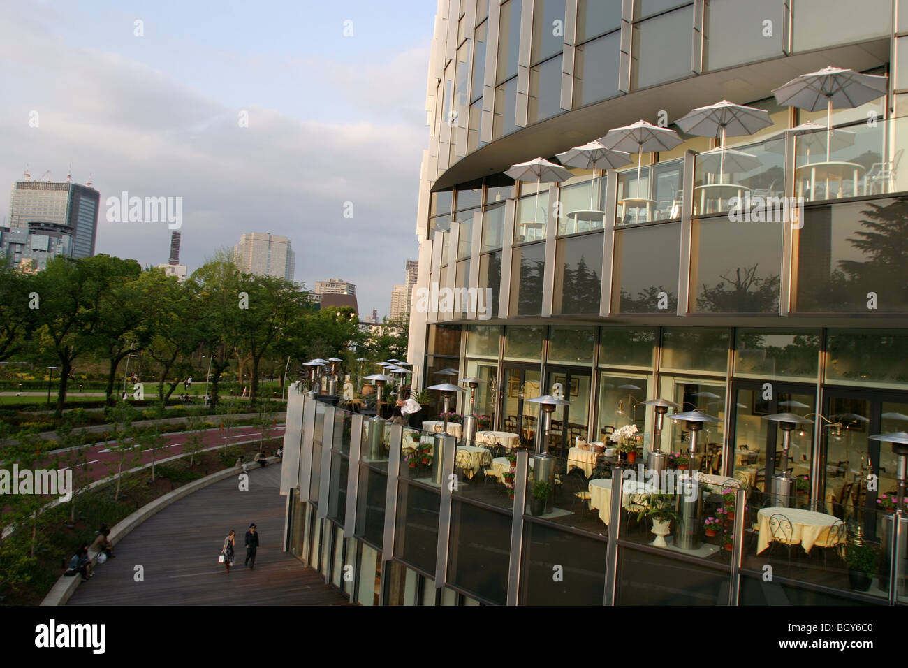 Roppongi midtown complex hi-res stock photography and images - Alamy