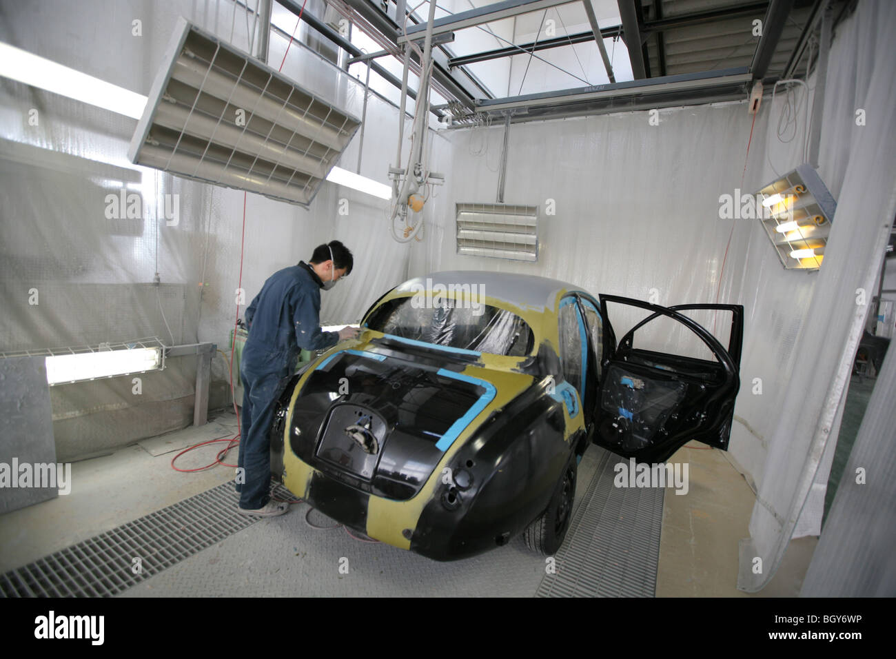 Mitsuoka car factory and production lines, near Toyama, Japan ...