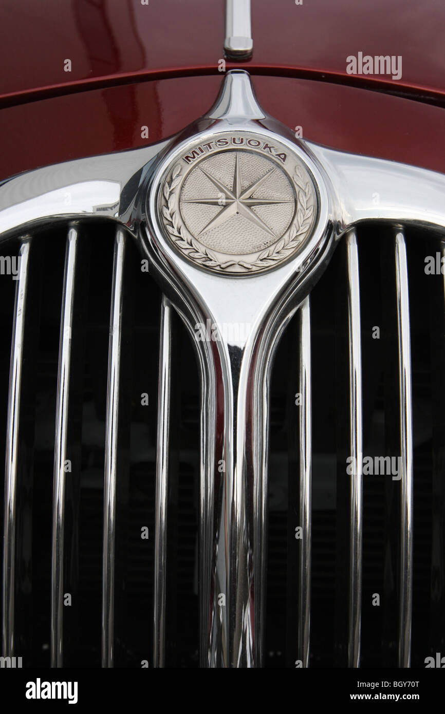 Logotipo De Mitsuoka