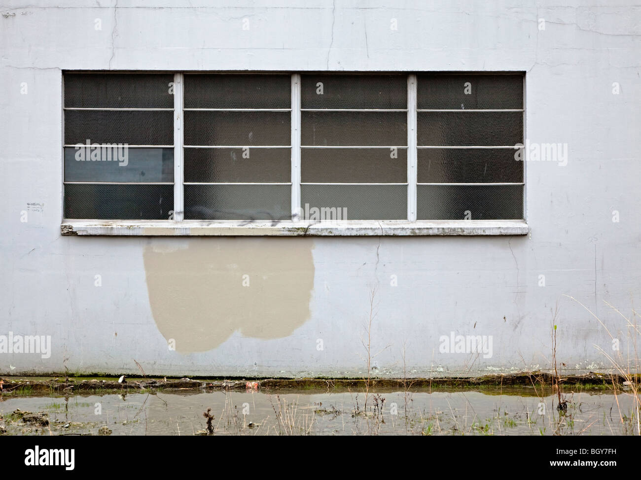 window in old warehouse Stock Photo - Alamy