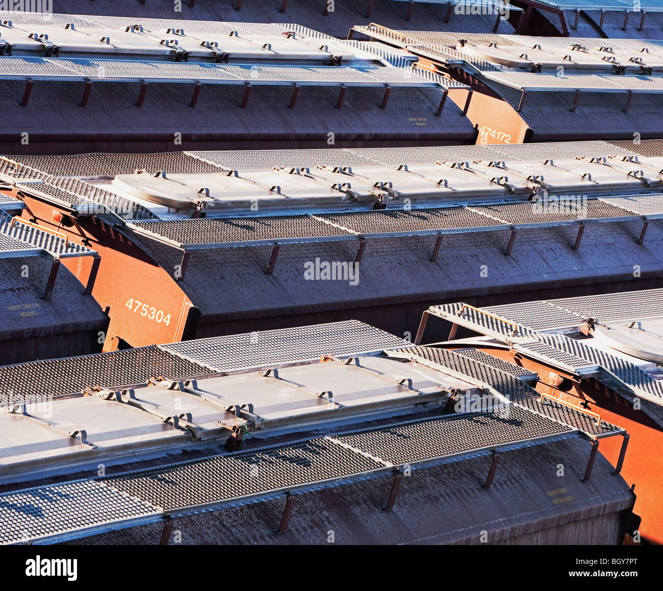 Train crates hi-res stock photography and images - Alamy