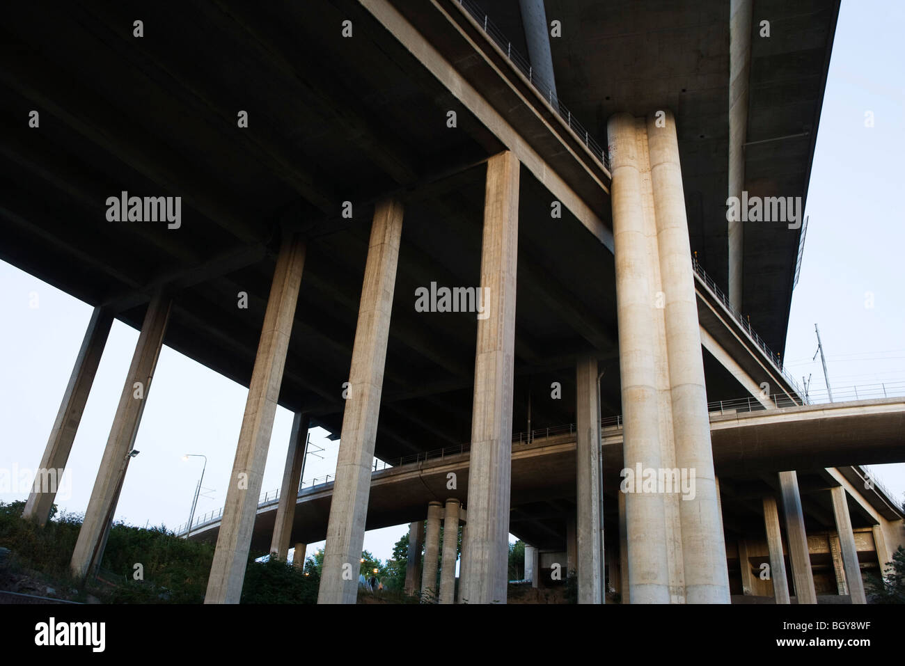 Columns of elevated road Stock Photo - Alamy