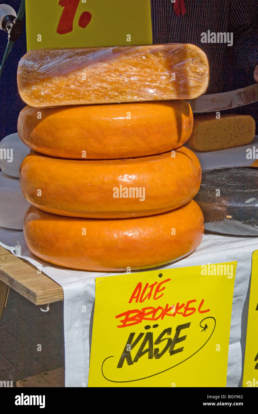 Little cheese hi-res stock photography and images - Alamy