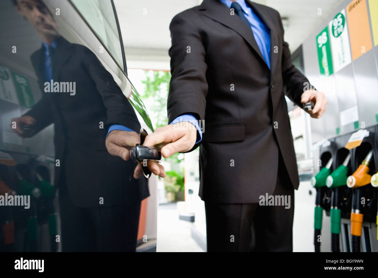 Full service self service gas hi-res stock photography and images - Alamy