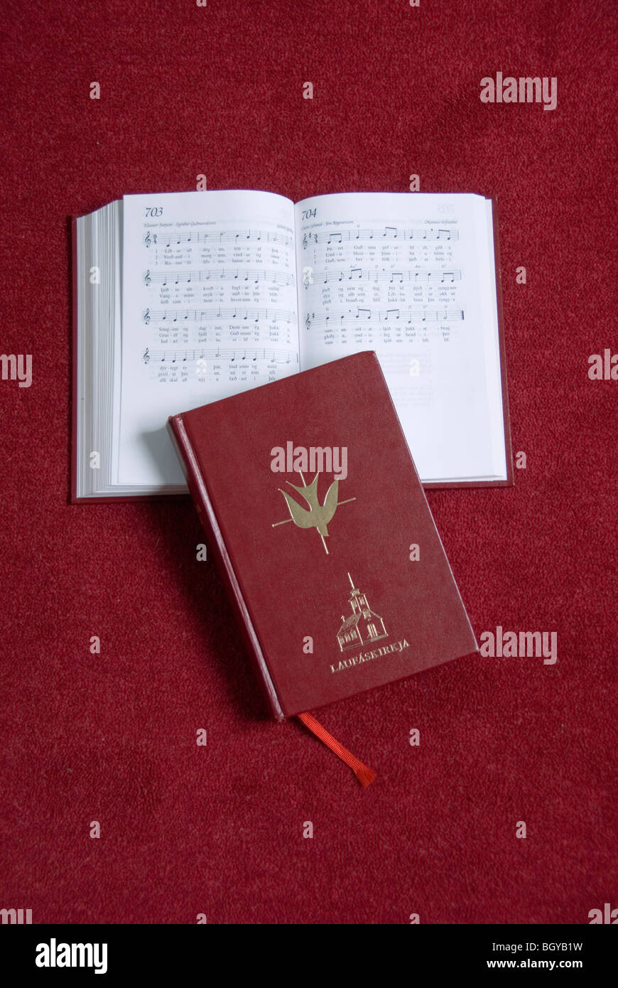 Hymnbook hi-res stock photography and images - Alamy
