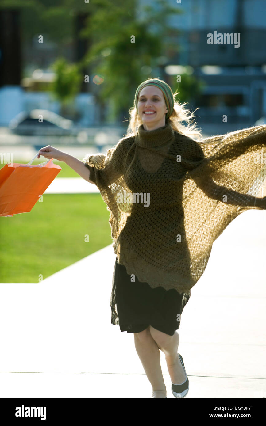 Full length arms out hi-res stock photography and images - Alamy