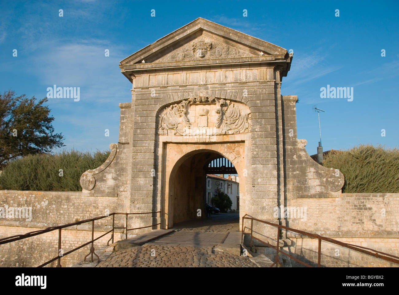 Maritime gate hi-res stock photography and images - Alamy