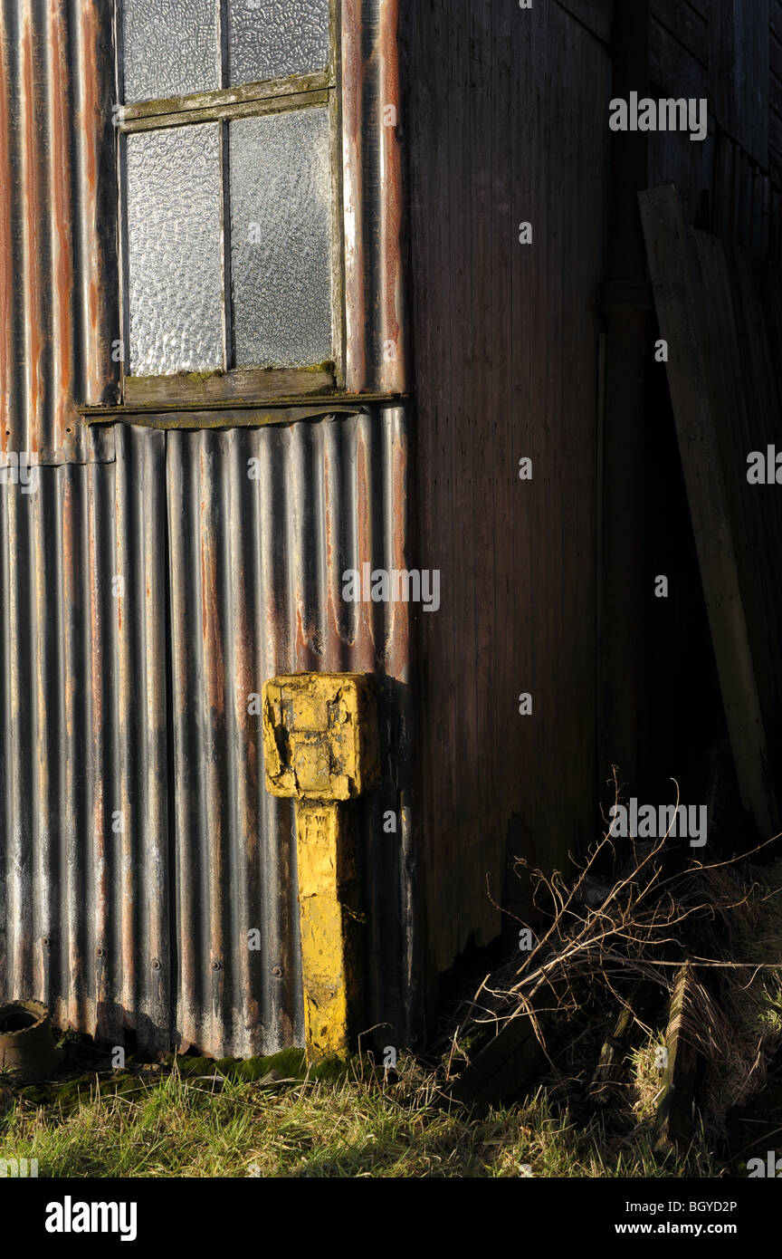 Hydrant signs hi-res stock photography and images - Alamy