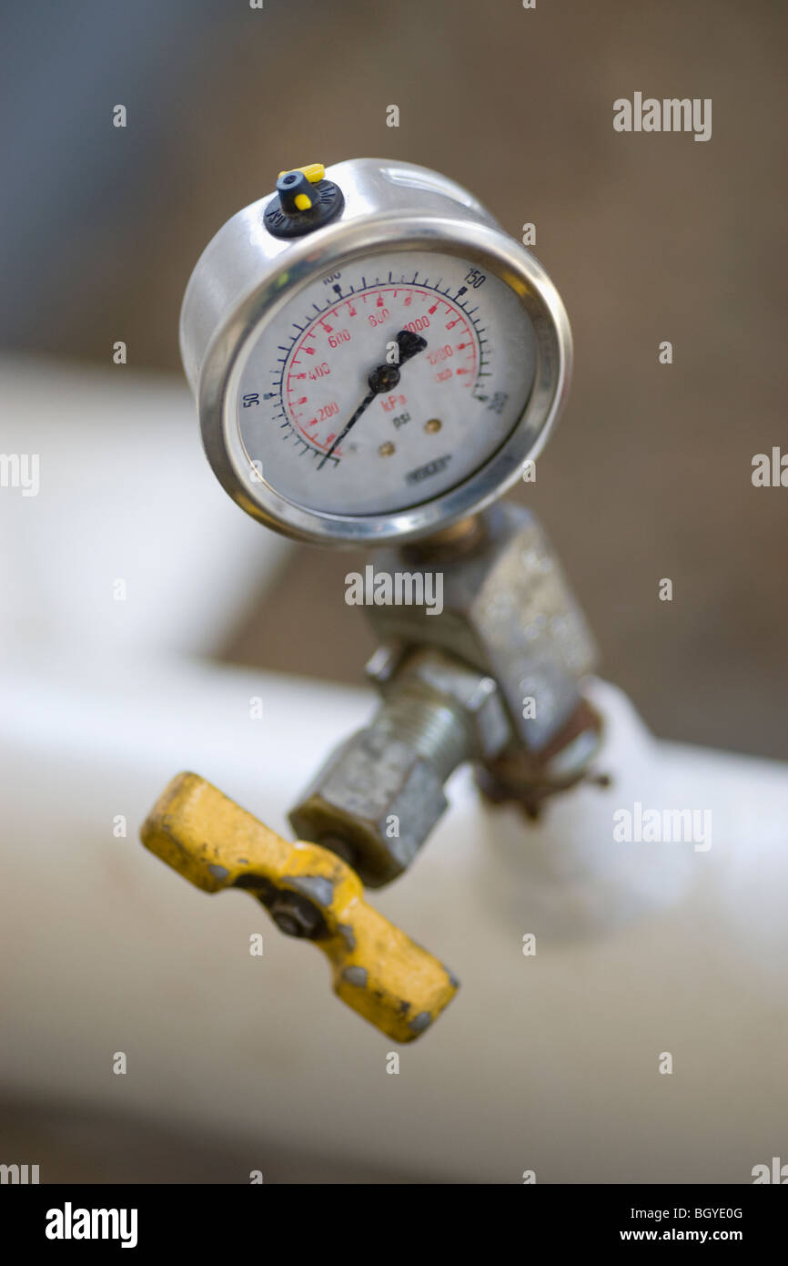 Guage dial hi-res stock photography and images - Alamy