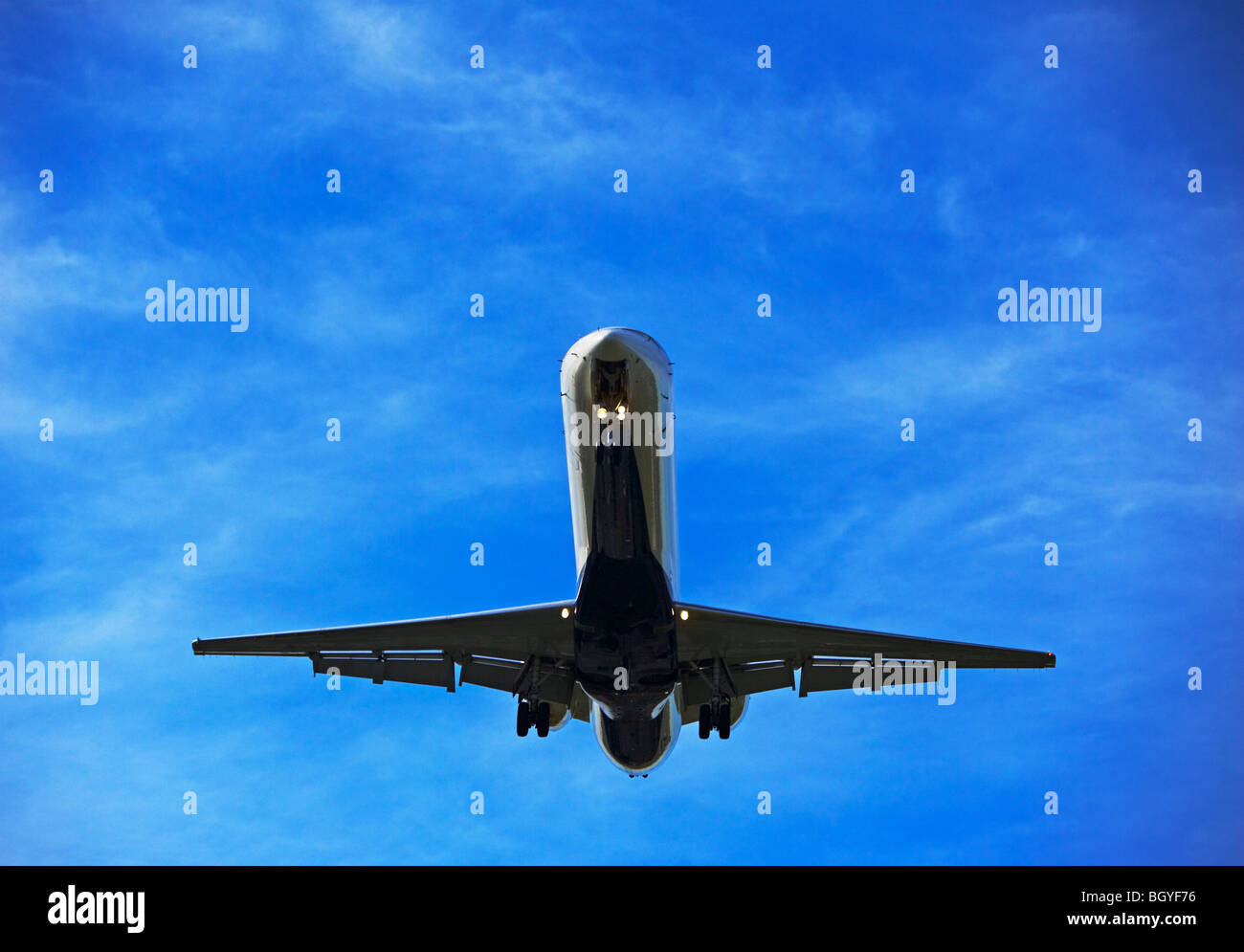 Daytime flying hi-res stock photography and images - Alamy