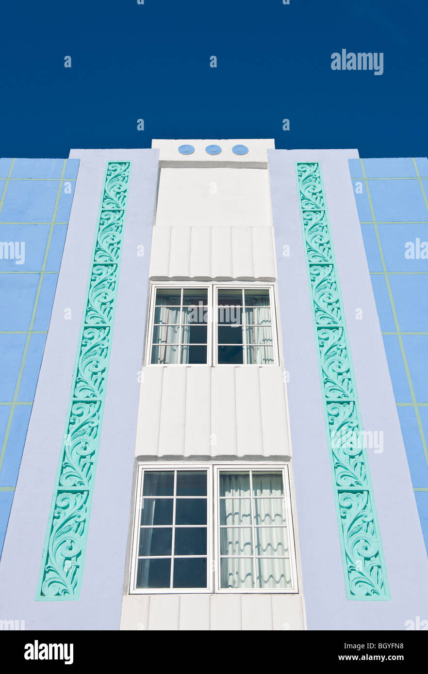 Art deco building Stock Photo - Alamy