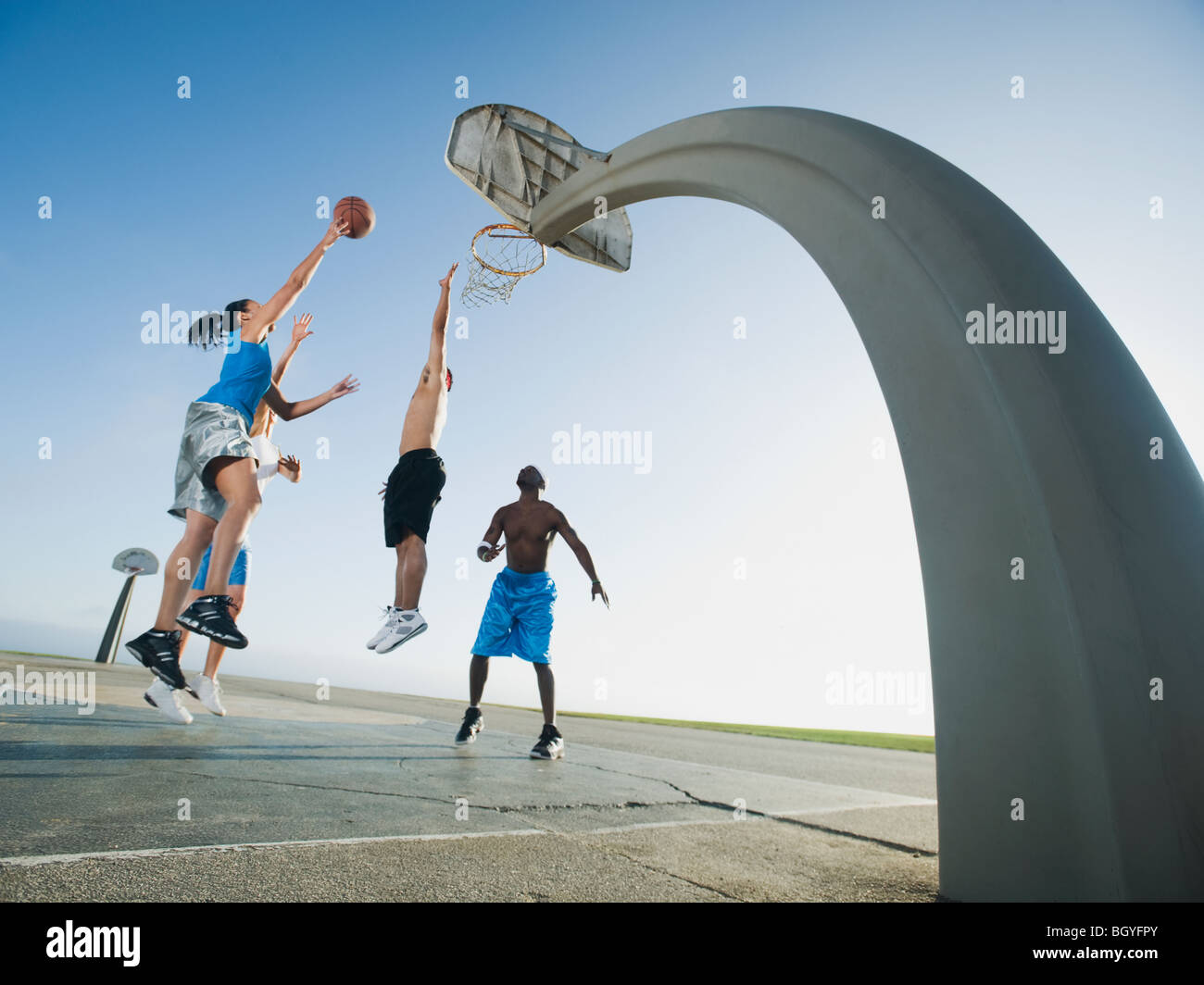 Group of people basketball player hi-res stock photography and images ...