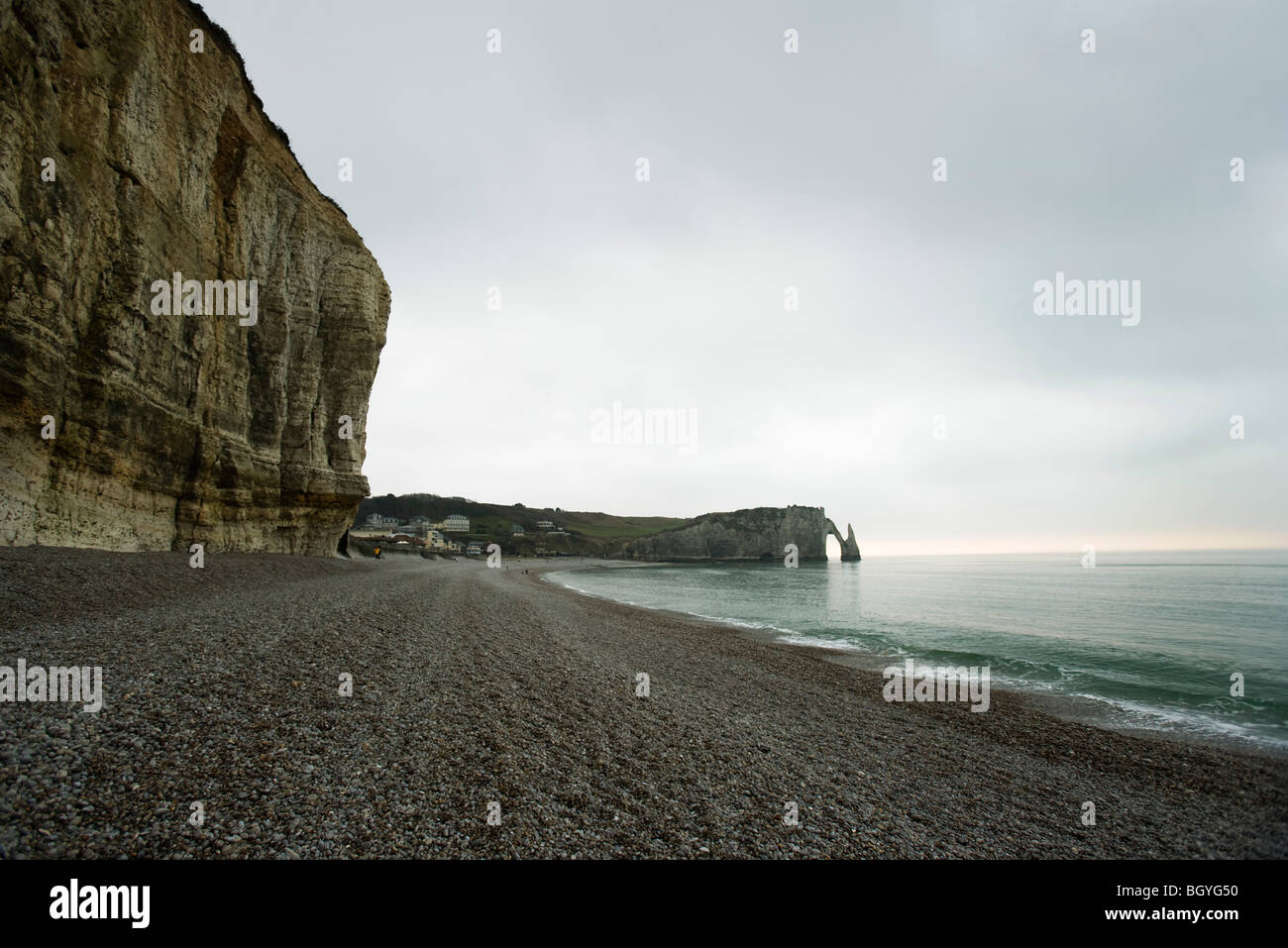 France, Normandy, Etretat, cliff and rocky beach Stock Photo - Alamy