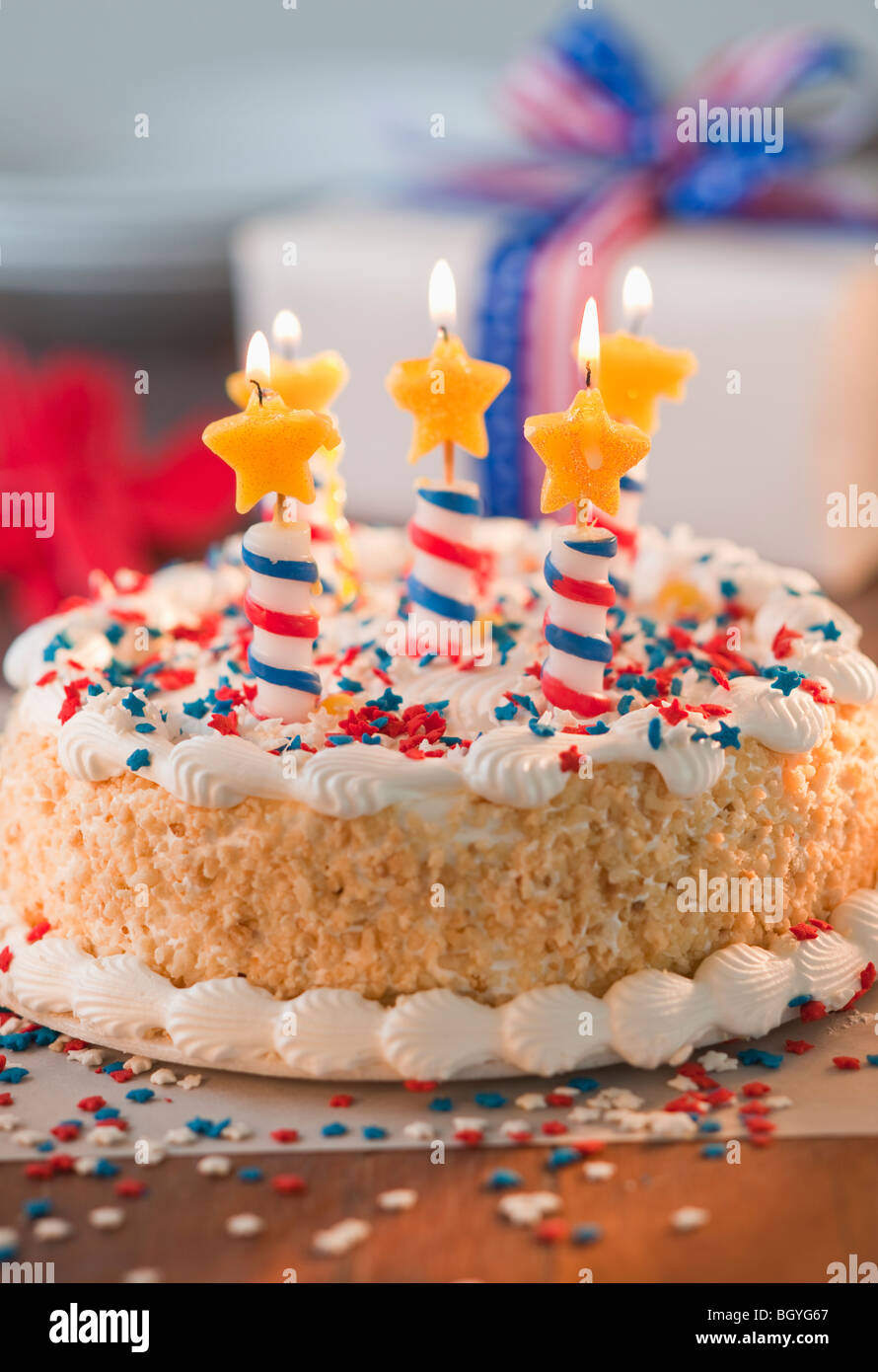 Cakes candle gift boxes hi-res stock photography and images - Alamy