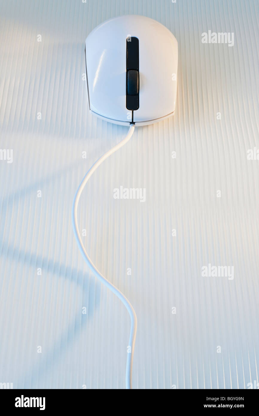 Mouse curves hi-res stock photography and images - Alamy