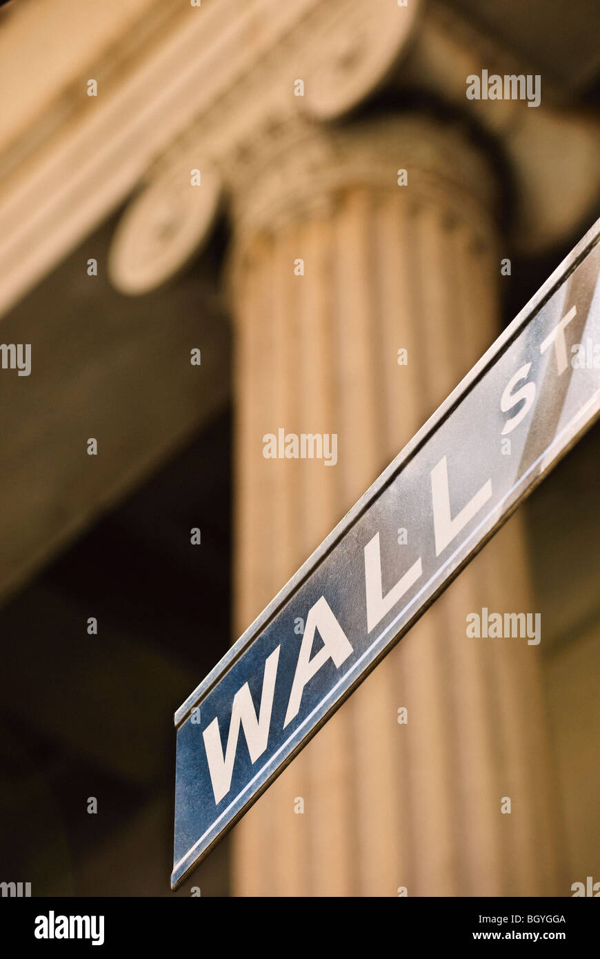 Pillar sign hi-res stock photography and images - Alamy