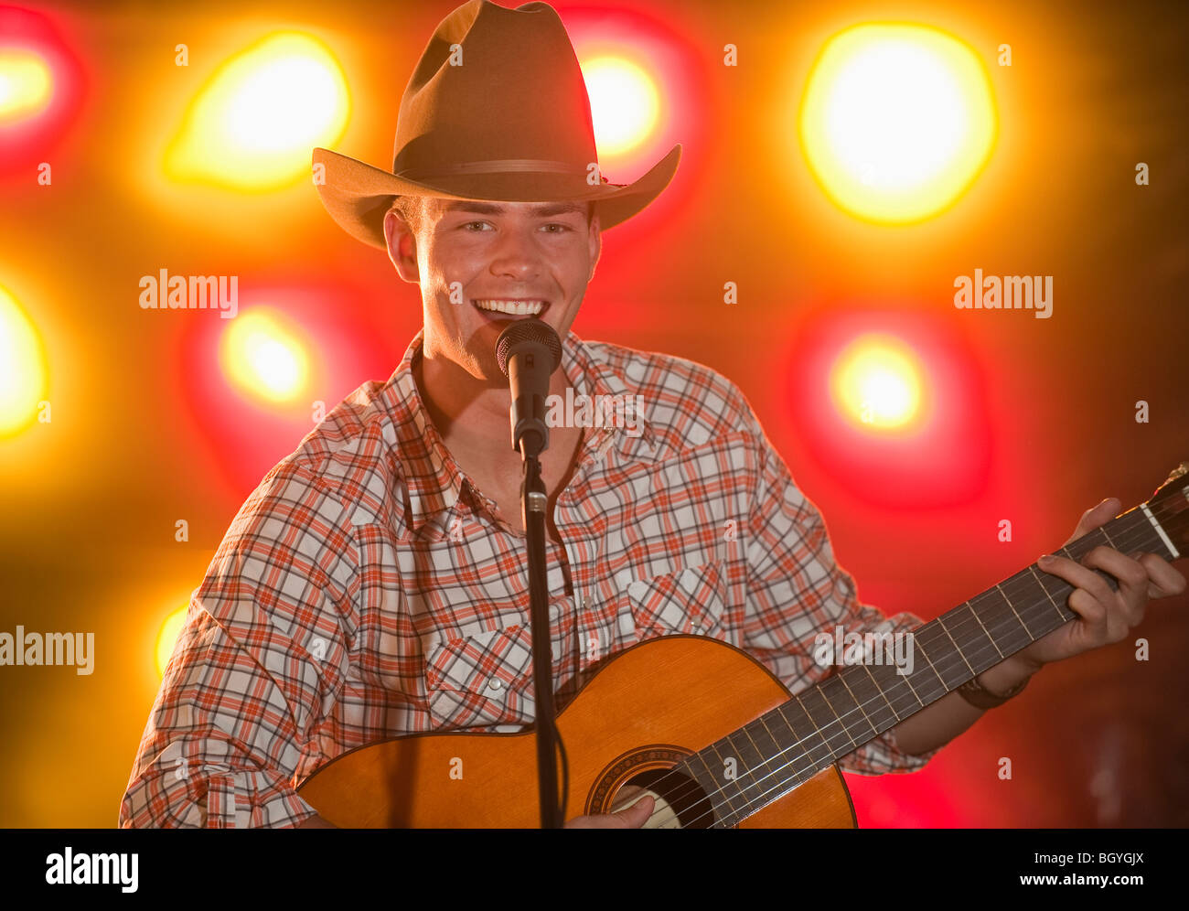 Cowboy singer hi-res stock photography and images - Alamy