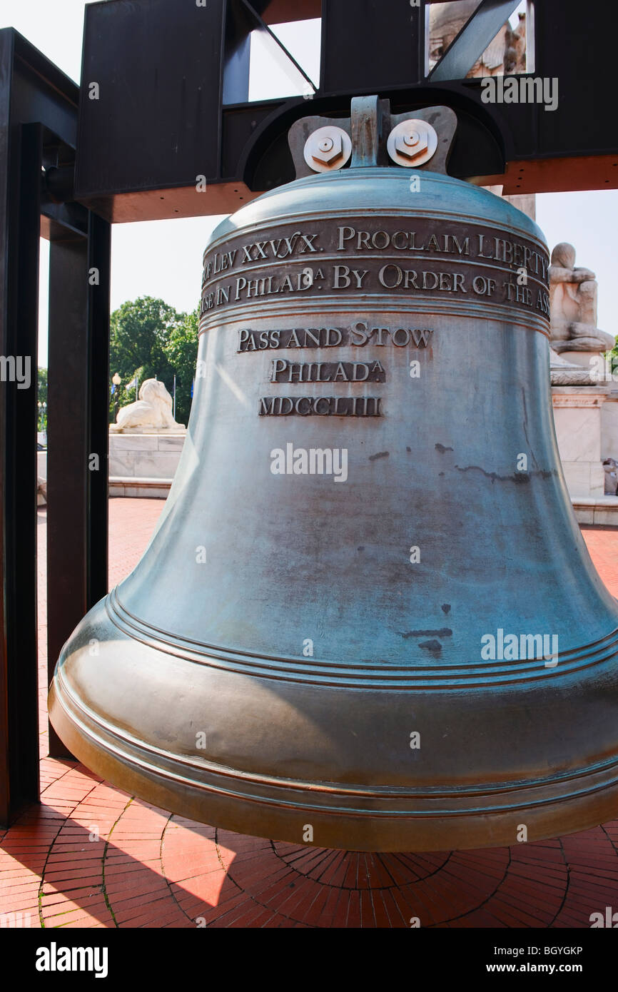 Washington dc liberty bell hi-res stock photography and images - Alamy