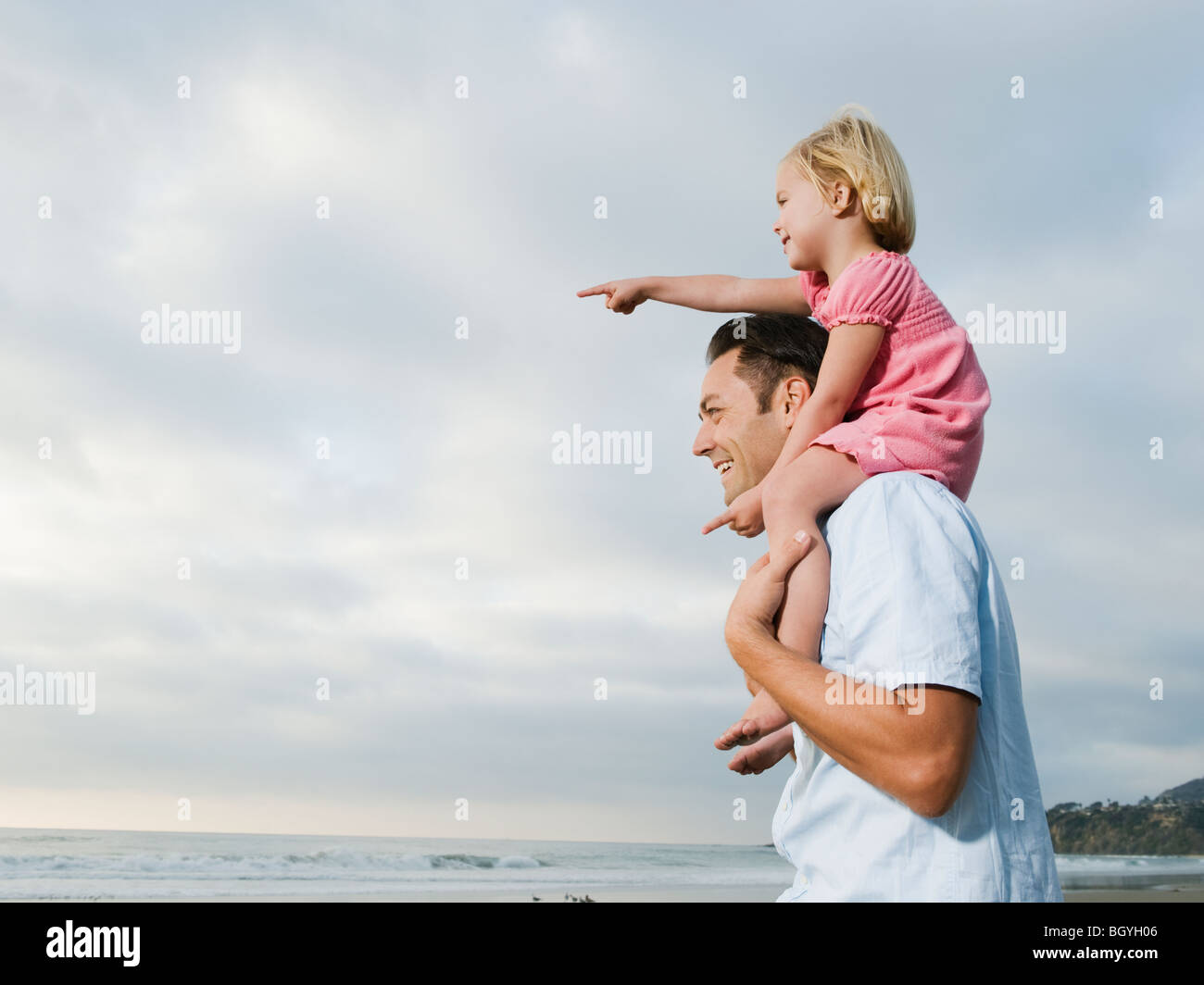 Kid point shoulder shoulder hi-res stock photography and images - Alamy