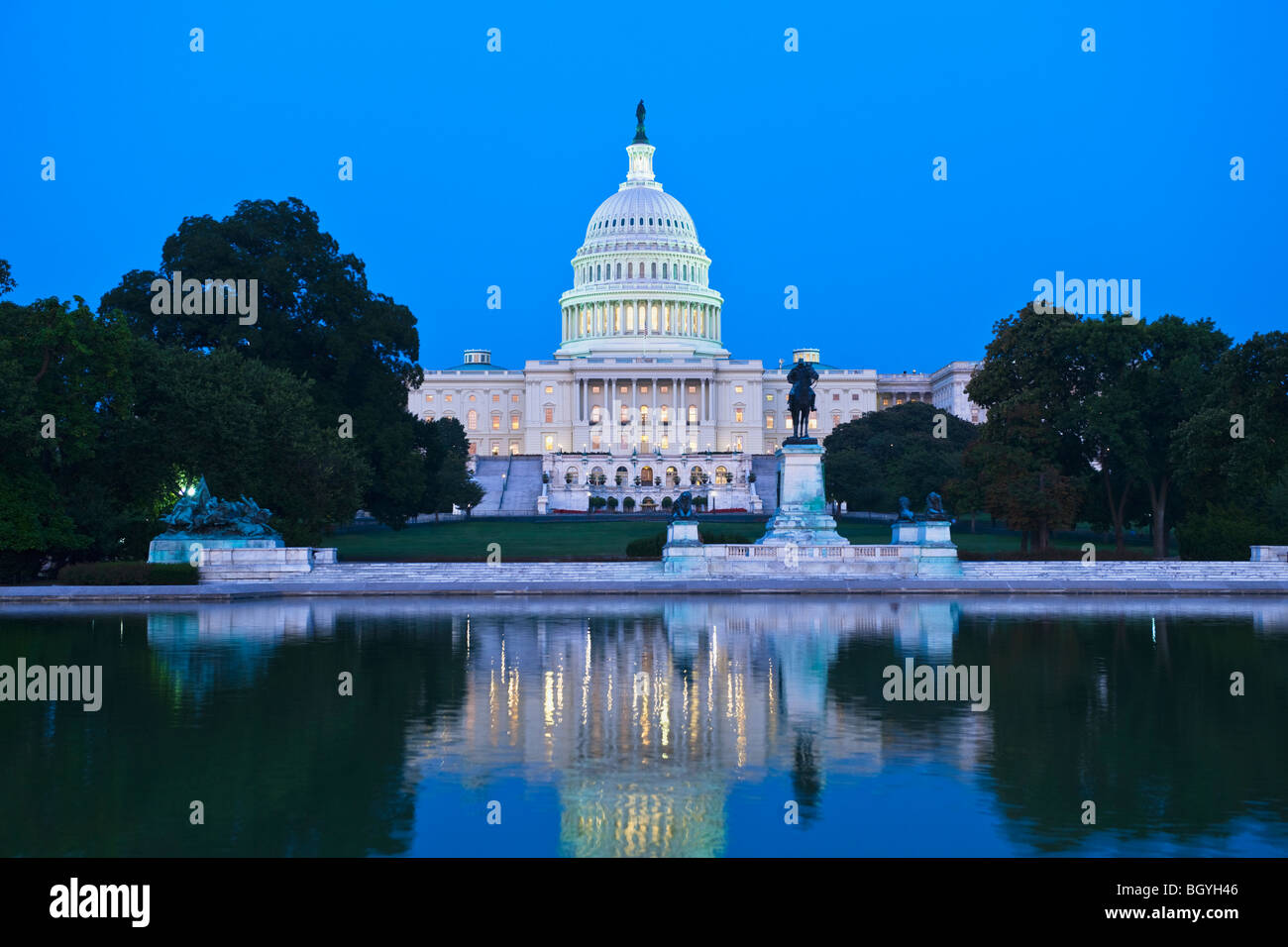 Capitol building at dusk Stock Photo - Alamy