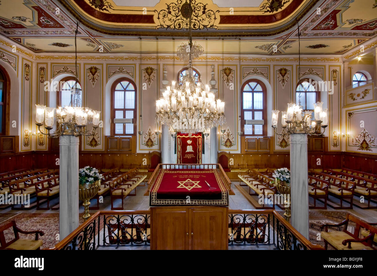 Turkish synagogue hi-res stock photography and images - Alamy