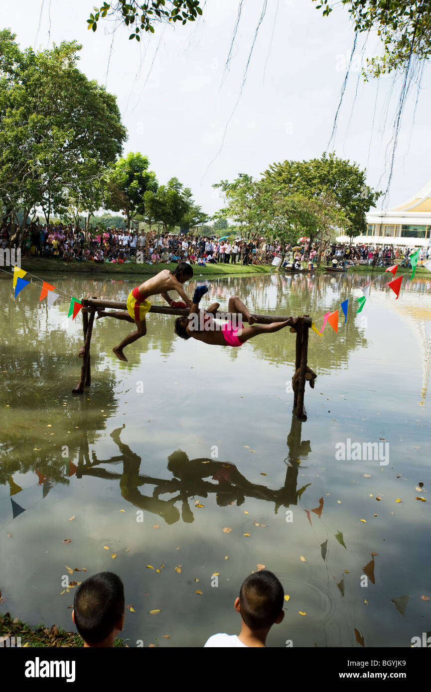 Sea boxing muay talay bangkok hi-res stock photography and images - Alamy