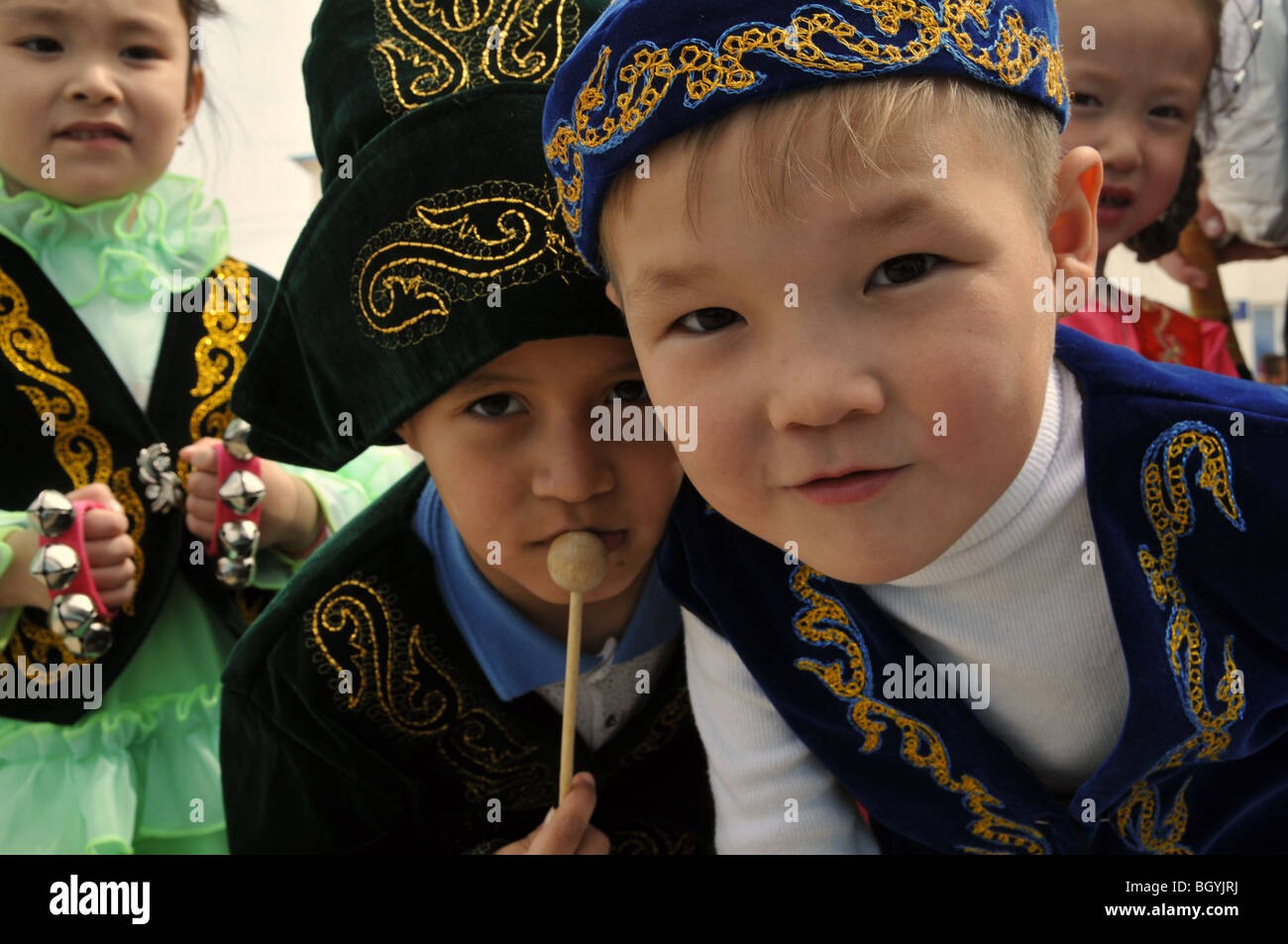 Kazakhstan school children hi-res stock photography and images - Alamy