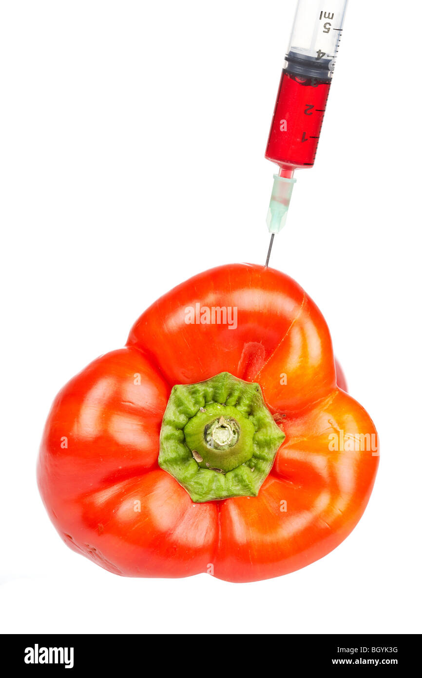 Injection needle syringe red fluid hi-res stock photography and images ...