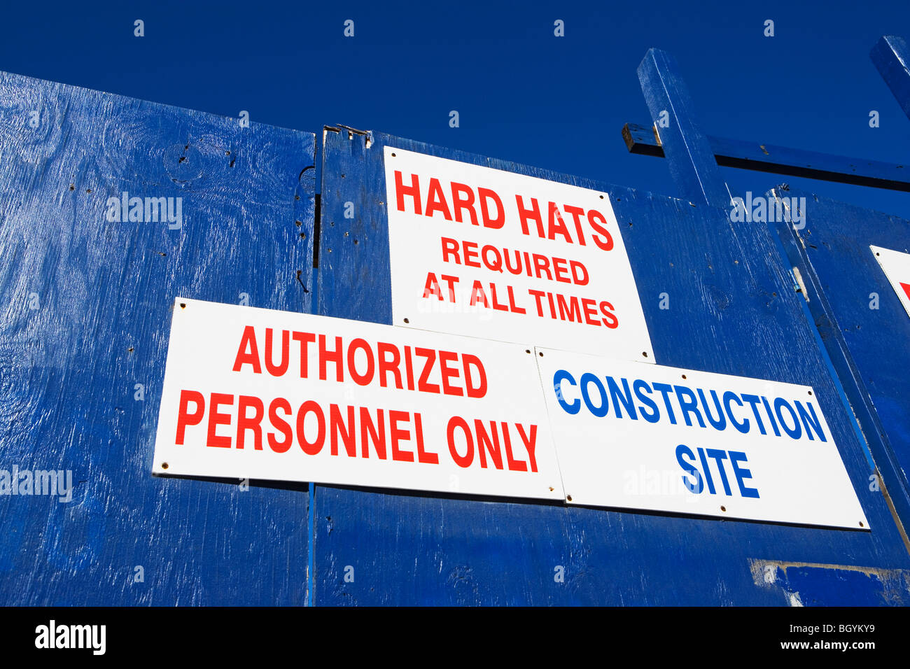Construction signs hi-res stock photography and images - Alamy