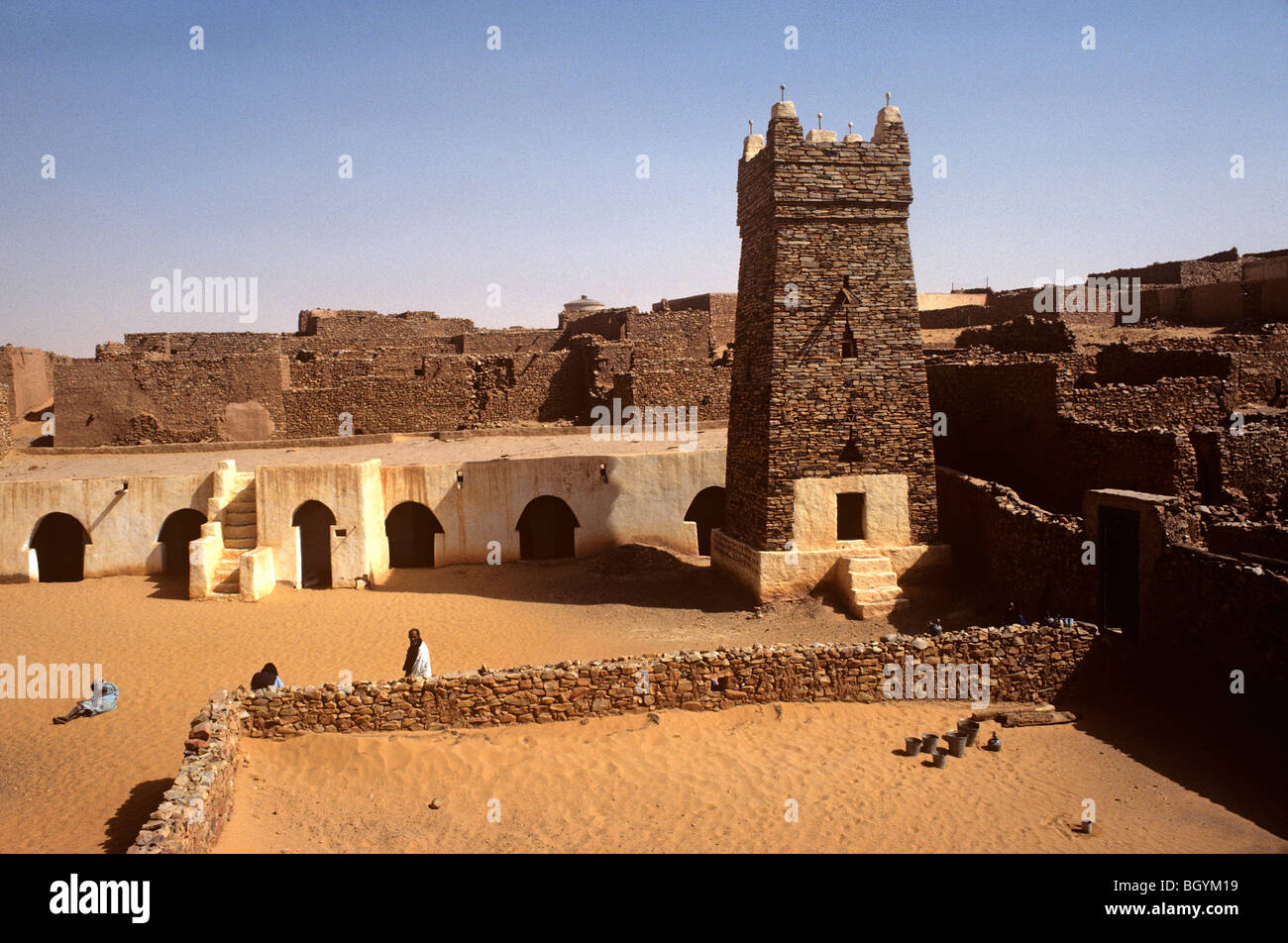 Beautiful ancient Friday Mosque of Chincuetti, Mauritanian, built 13th ...