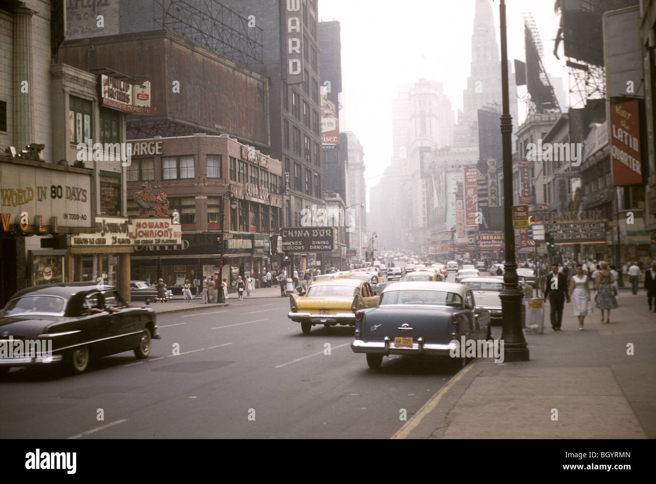 1950s new york city street scene High Resolution Stock Photography and ...
