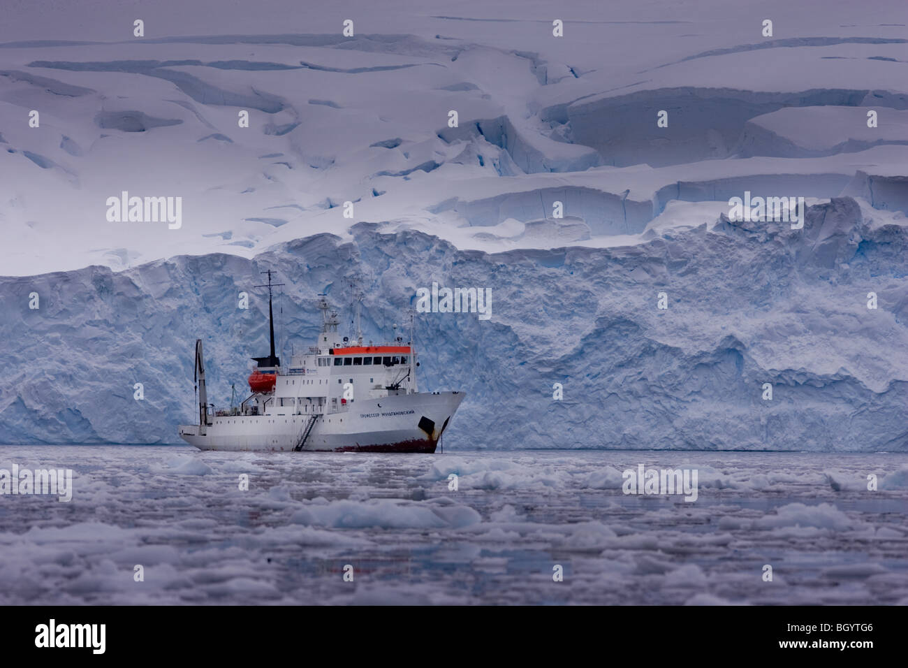 Ship in pack ice, Antarctica Stock Photo - Alamy