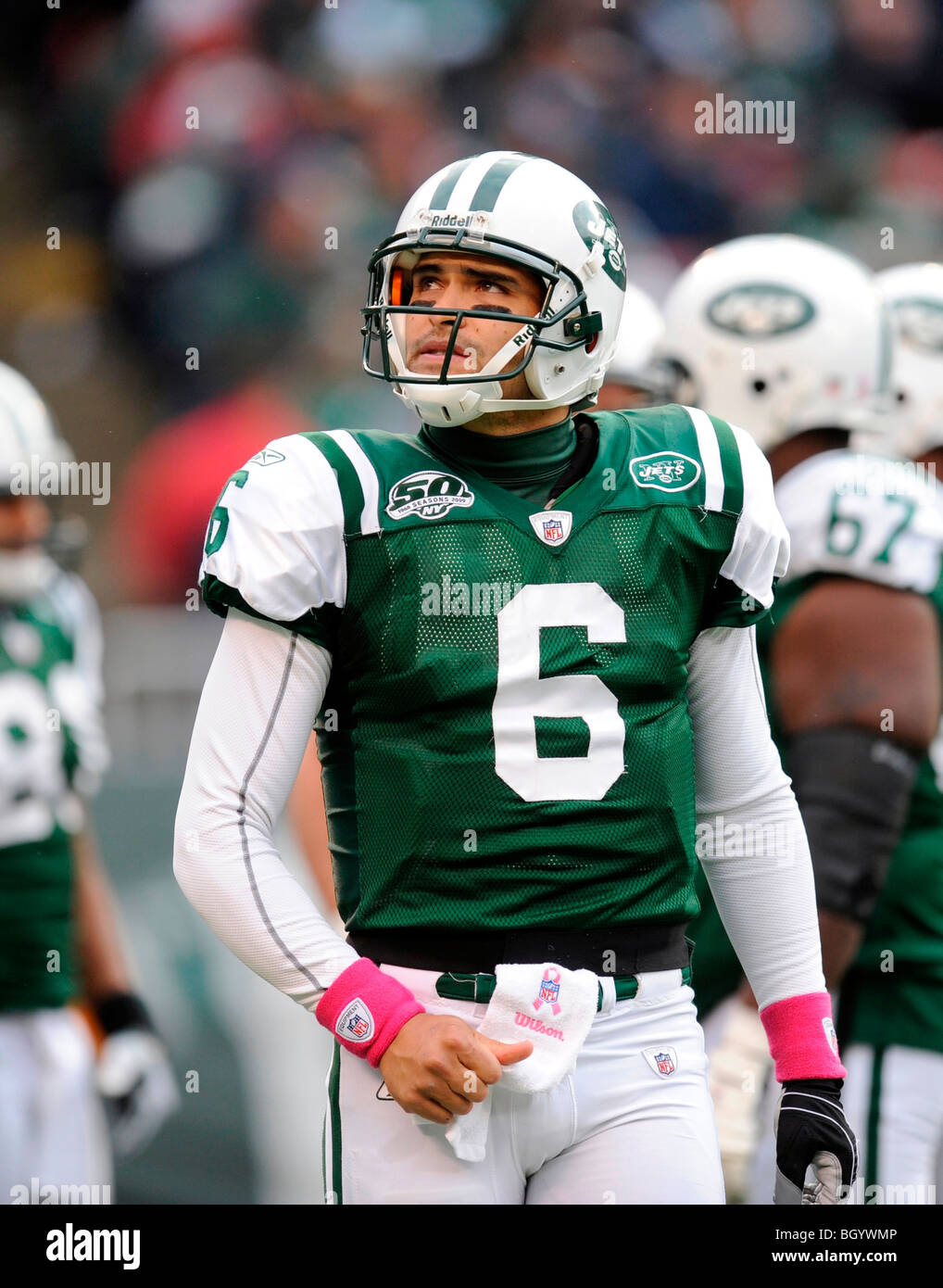 Quarterback for the new york jets hi-res stock photography and images ...