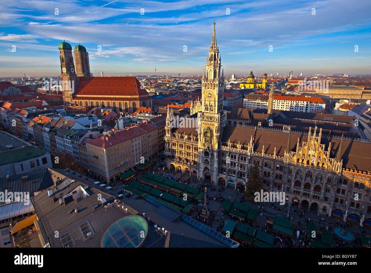 Skyline munchen hi-res stock photography and images - Alamy