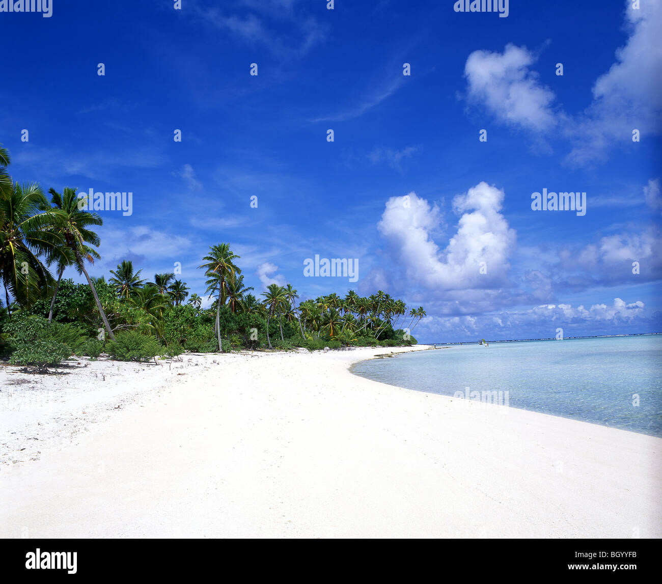 Tropical beach, Aitutaki Atoll, Cook Islands Stock Photo - Alamy