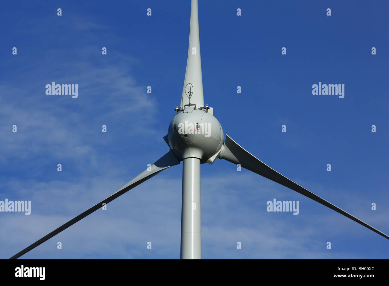 A detail of a wind turbine - nacelle in the center Stock Photo - Alamy