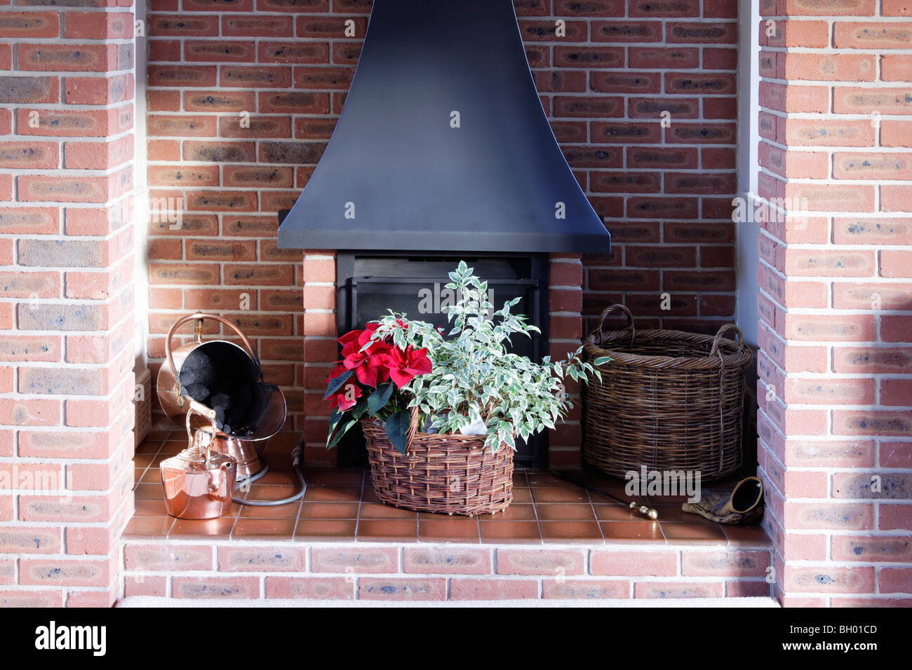 Coal fires hi-res stock photography and images - Alamy